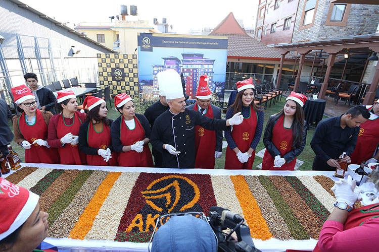 अकामा होटलको 'क्रिसमस केक मिक्सीङ' सम्पन्न