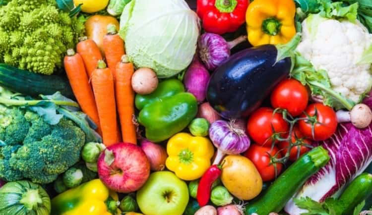 लकडाउनमा ताजा तरकारी पाइएन : मनोहरा कृषि बजारलाई फोन गर्नुस् आधाघण्टामै ...